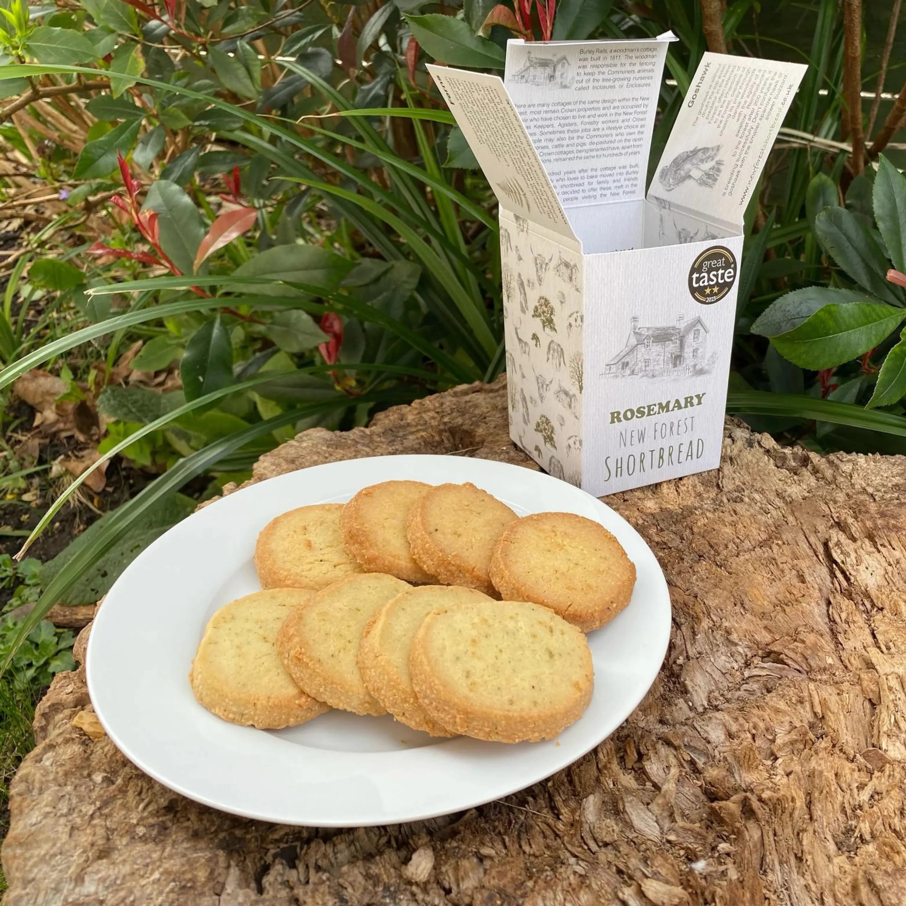 Rosemary Flavoured New Forest Shortbread - Box of 8 | All Butter ...