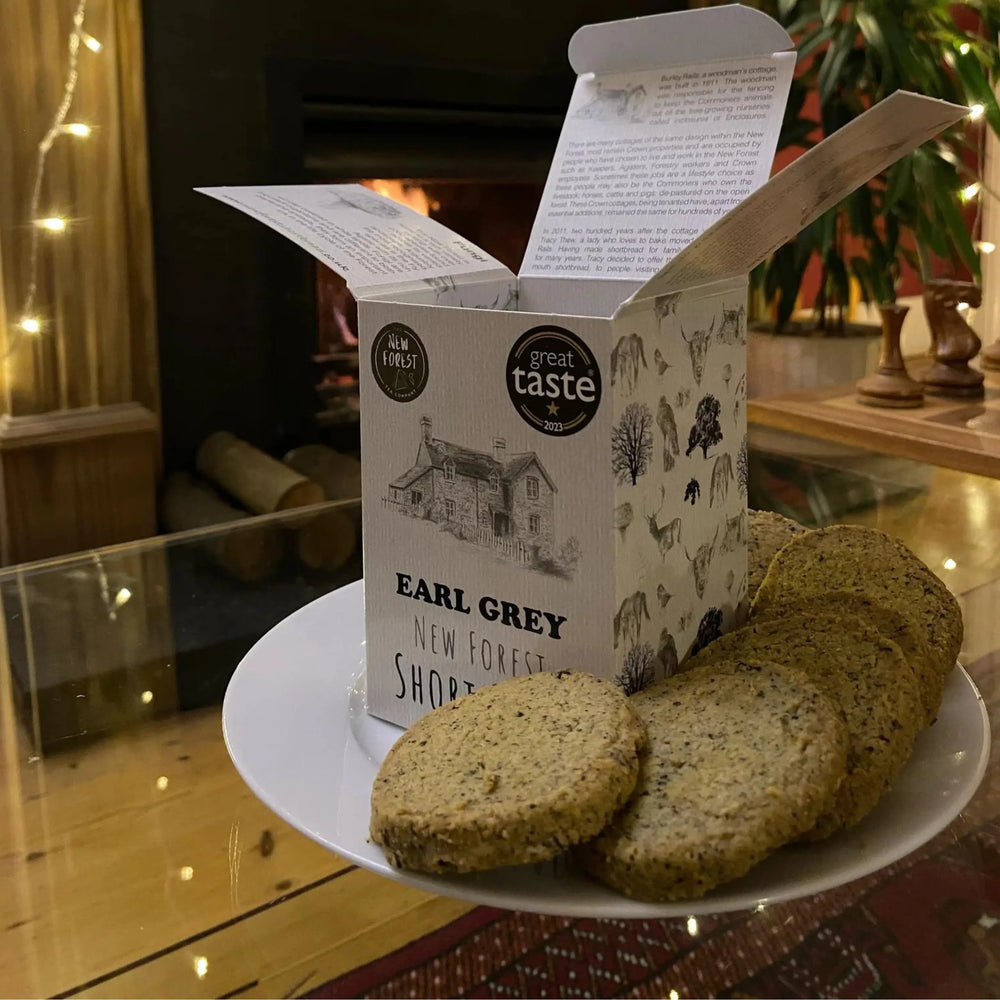 New Forest Shortbread | Chocolate Shortbread Biscuit Gift | Food Gifts